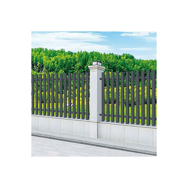 Quality Modern Decorative Aluminum Privacy Fence with Horizontal Slat and Wood Texture Panels for sale