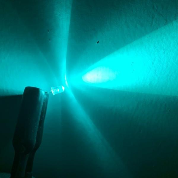 Quality Green Color 500nm Short Pin 15000mcd 45deg Through Hole Dip 5mm LED Diode For Indicator for sale