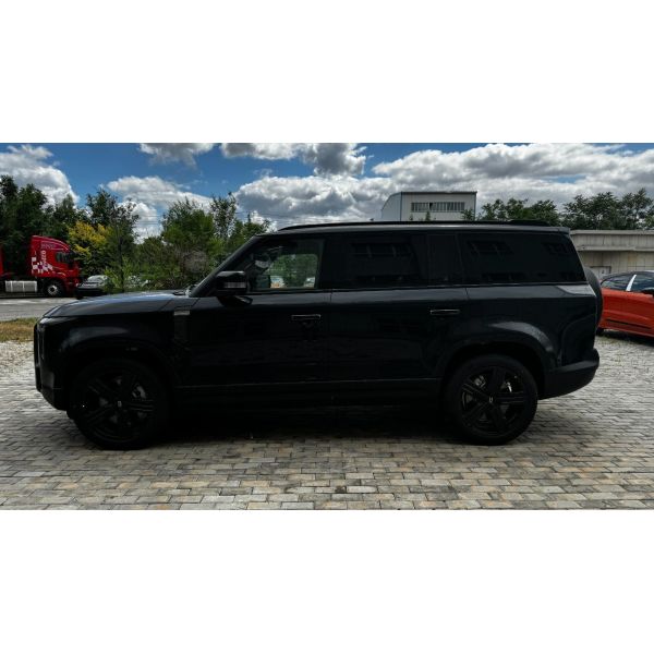 Quality Polar Stone 01 2023model 6 Seats Version AWD with Black Exterior Color for sale