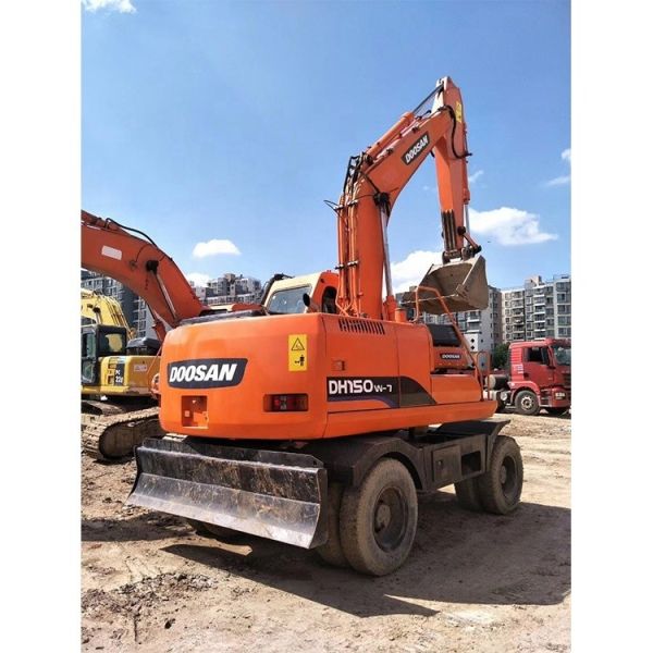 Quality Original Hydraulic Valve DOOSAN DH150w-7 15 ton Wheel Excavator at with Original Engine for sale