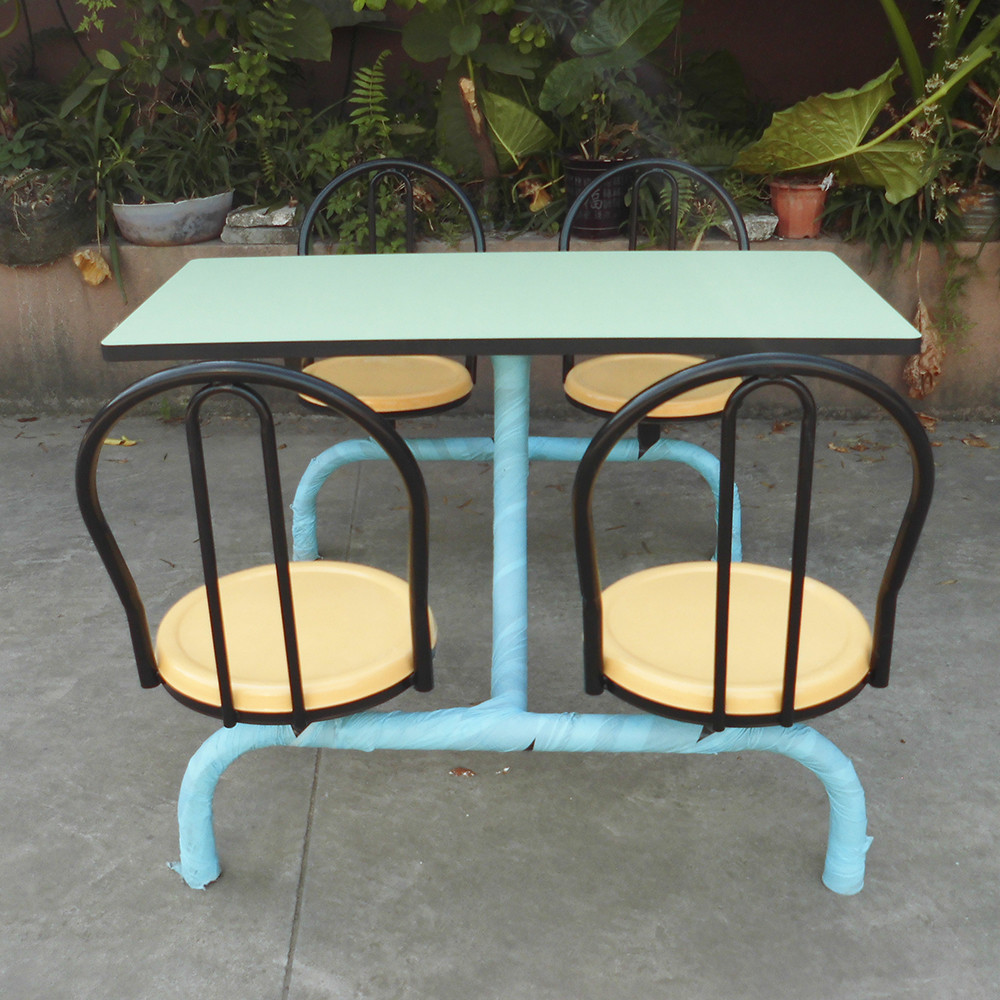 Quality 4 Person Reclining Rectangular Dining Table With Sturdy Metal Legs for sale
