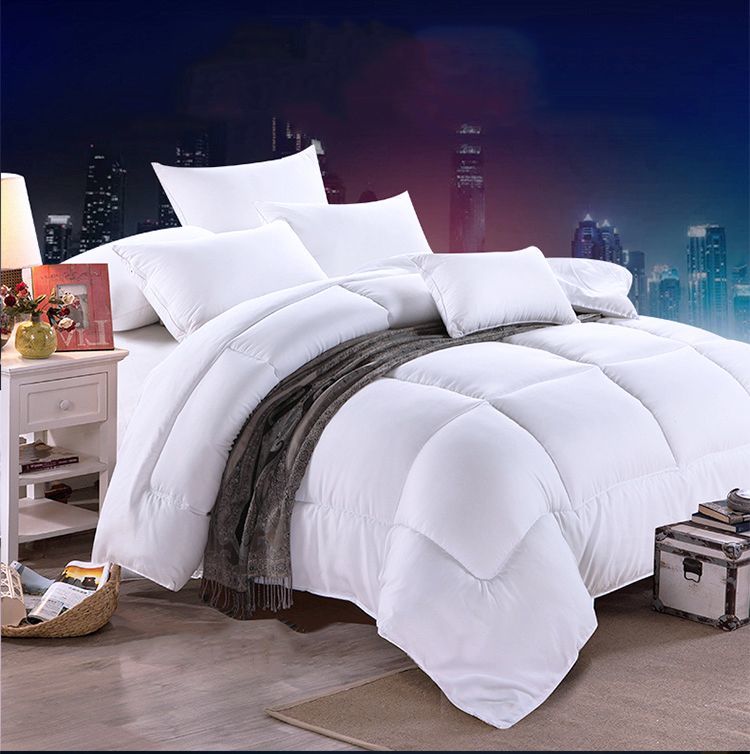 Customized Luxury White Warm 10% Duck Down Hotel Duvet (JRD964)