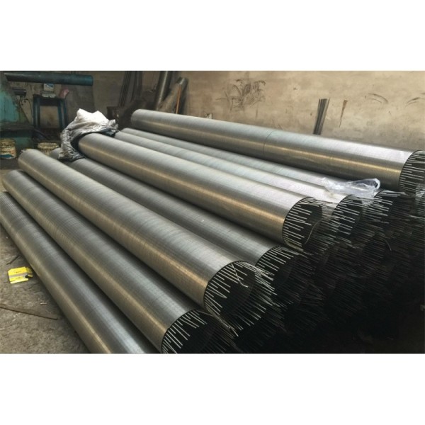 Quality SS304 Johnson Continuous Slot Screen V Wire Wrapped BSP Threaded Pipe for sale