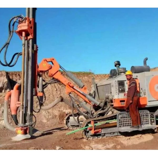 Quality Hydraulic Rotary Bore Mini Piling Rig Driving Machine 90-140mm Dia for sale