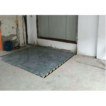 Quality Forklift Loading Warehouse Hydraulic Dock Lift Use Schneider Control System for sale