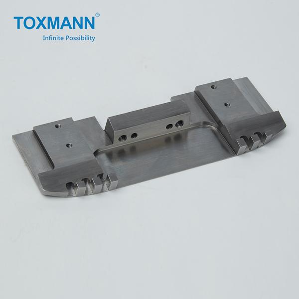 Quality HRC21-22 Small Precision Machined Parts Stainless Iron S136 Material for sale