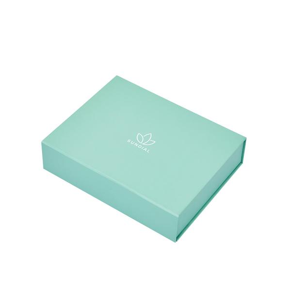 Quality Beauty Bundle Skin Care Makeup PR Box Custom Printed Cosmetic Boxes OEM for sale