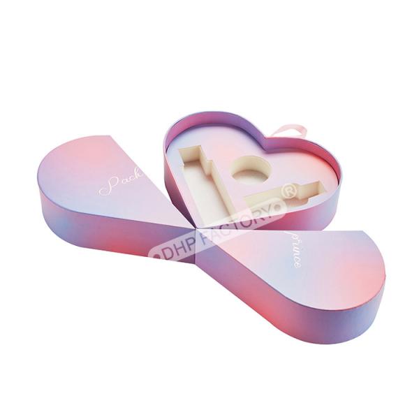 Quality Beauty Makeup Subscription Luxury Cosmetic Packaging Boxes Heart Shape for sale