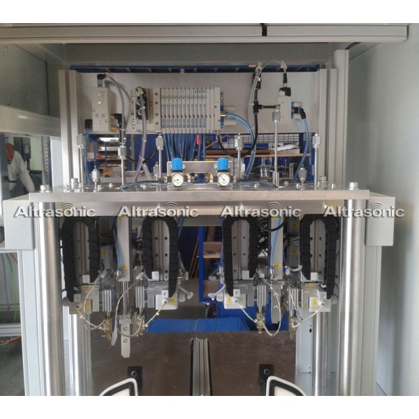 Quality Nonestructively Auto Riveting Welding Machine For Automotive Engine Cover for sale