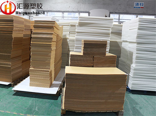 Quality Heavy Duty Correx Fire Retardant Sheets , Colored Corrugated Plastic Sheets for sale