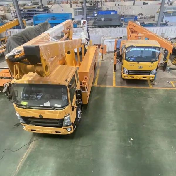 Quality Brake Cutoff Brake Municipal Streetlight Maintenance Vehicle with Manual Transmission for sale