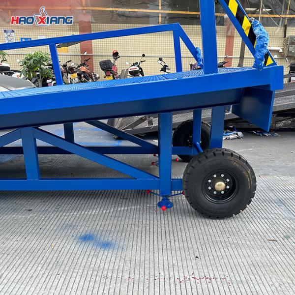 Quality 10 Meters Custom Moveable Loading Dock 10 Tons Fixed Height Mobile Forklift Ramp for sale