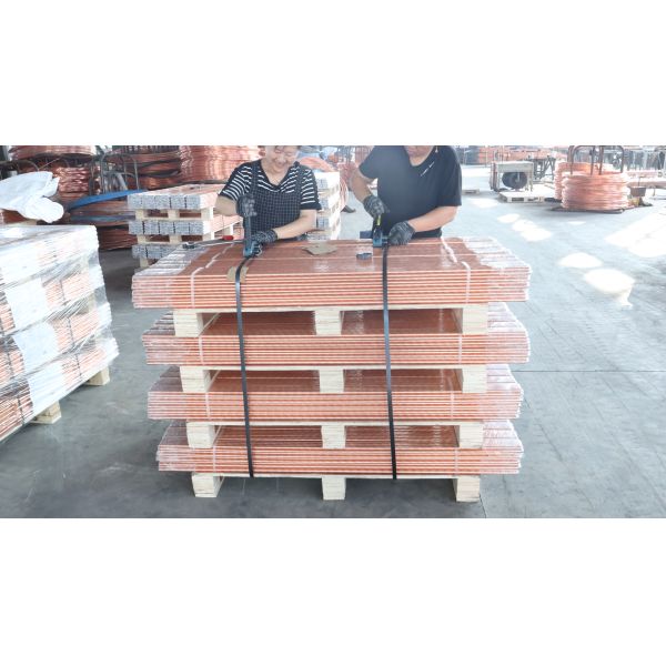 Quality 2m Length Industry-Leading Copper-claded Grounding Rods Designed for Direct Burial Connection for sale