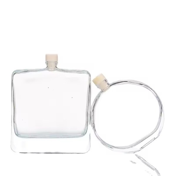 Quality Empty 100ml Luxury Round Square Clear Glass Reed Diffuser Bottle for sale