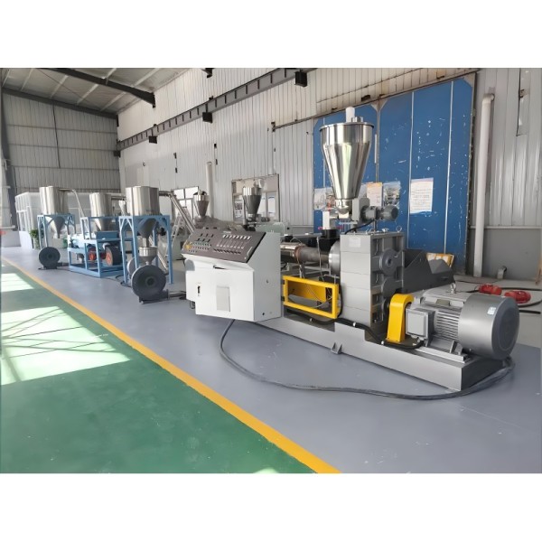 Quality Low-Cost Single Screw Plastic Recycling Granulator for Waste Material Regeneration for sale