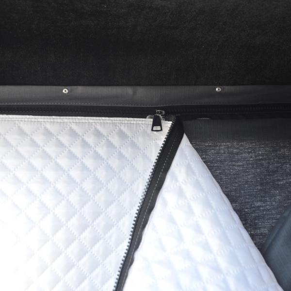 Quality Four-season Removable Hard Shell Rooftop Tent Insulation with One Bedroom for sale