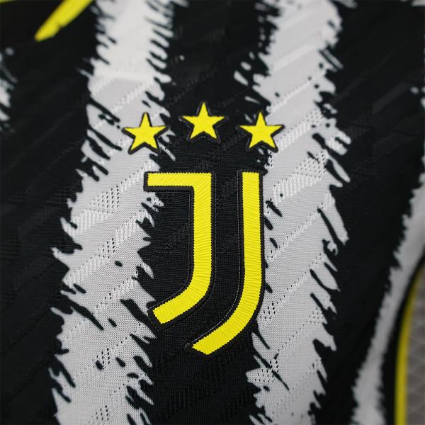 Quality Polyester Permeable Resilient Football Player Version Jersey for sale