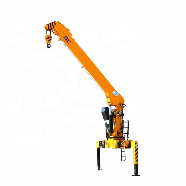 Quality Hydraulic 5 Ton Mobile Crane Mini Telescopic Boom Truck Crane for sale