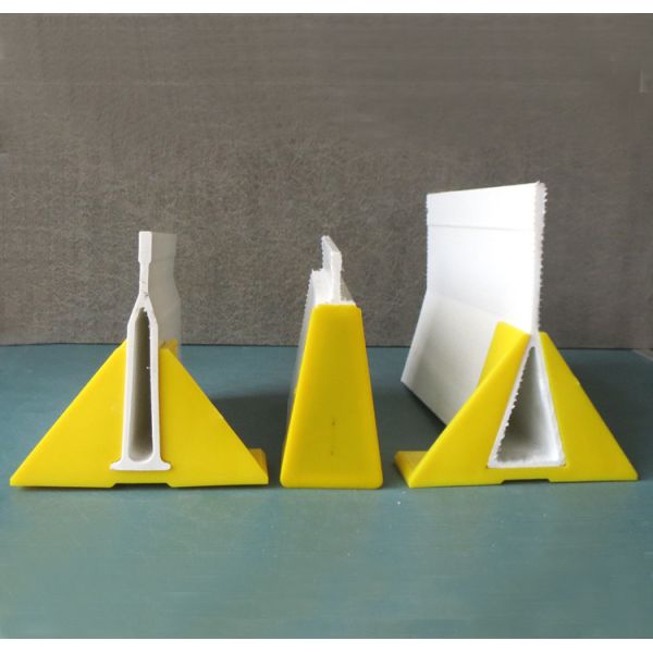 Quality Customizable FRP Beam for Pig Farrowing Crate Flooring Support Long Service Life for sale