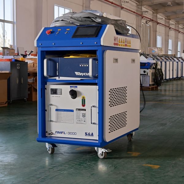 Quality Raytools Sup21t Laser Welder 1500W 3000W With Chaoqiang Weiye Control System And for sale