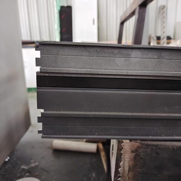 Quality 5 Axis Cnc Machining Center Aluminum Door Making Machine for sale