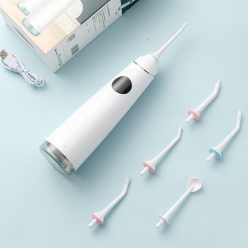 Quality Cordless 100ml Electric Water Flosser Portable 200g One Year Warranty for sale