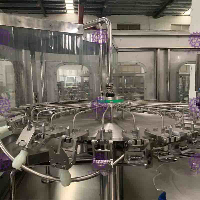 Quality Automatic drinking water bottling machine , High Speed filling machine for sale