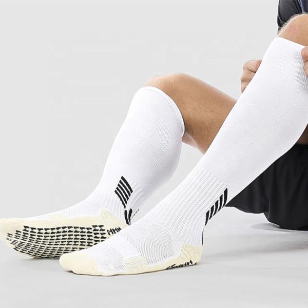 Quality Non Slip Sport Football Sports Grip Socks Anti Slip Tube Socks for Men for sale