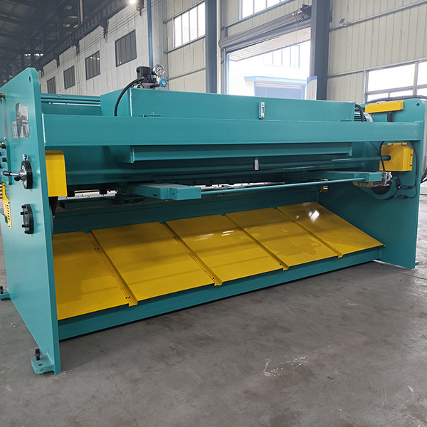 Quality High Standard Safe Reliable Cnc Guillotine Shearing Machine For Machine Building for sale