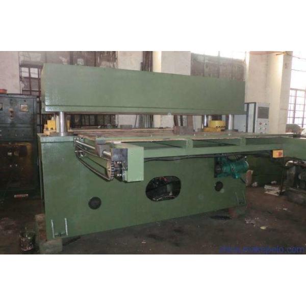 Quality Shoes / Leather / Foam Hydraulic Die Cutting Machine Automatic Feeding Mode for sale