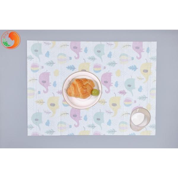 Quality Dinner Disposable Paper Placemats Mess Free Anti Skidding Easy Clean Up for sale