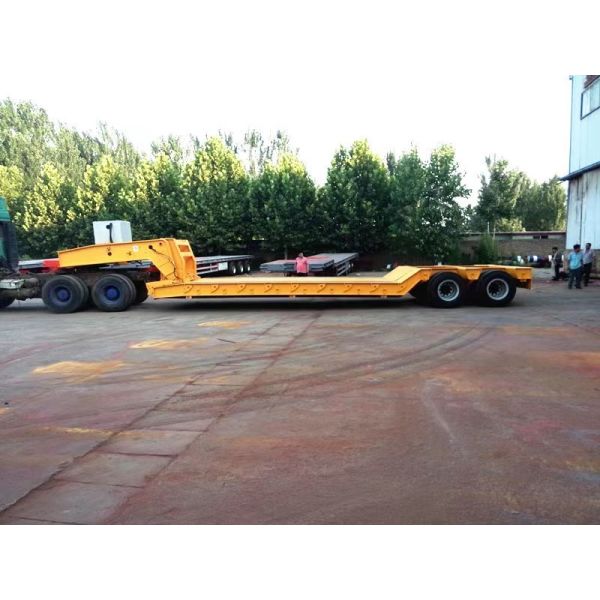 Quality 13T-18T Axle Customizable 3-Axle Low Load Lowbed Semi-Trailer for Customized for sale