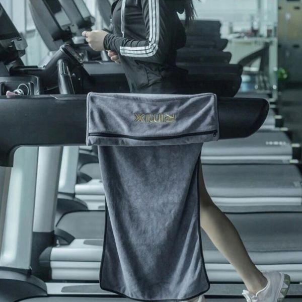 Quality Odor Resistant Microfiber Gym Towel Quick Dry Sports Towel Soft Touch Non Abrasive for sale