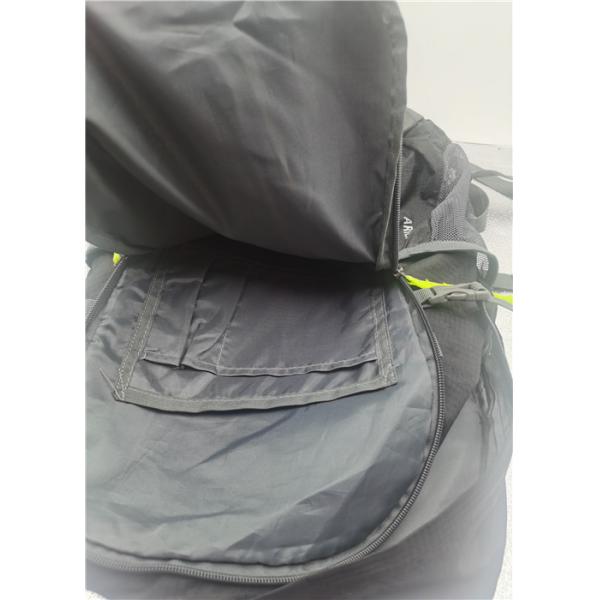 Quality Polyester Lightweight Waterproof Hiking Backpack 25L For Travel for sale