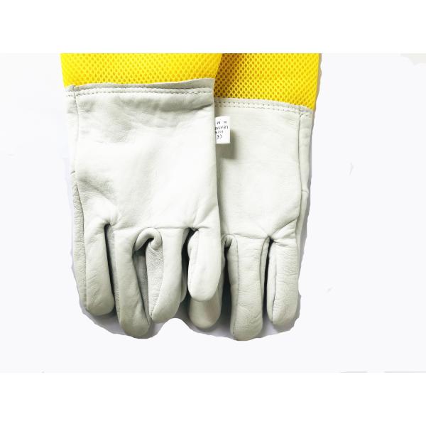 Quality High quality white sheepskin beekeeping gloves with yellow soft ventilated for sale
