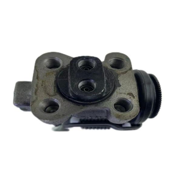 Quality Front Left Front Brake Branch Pump for QINGLING ISUZU 700P 4HK1 Strong Iron for sale