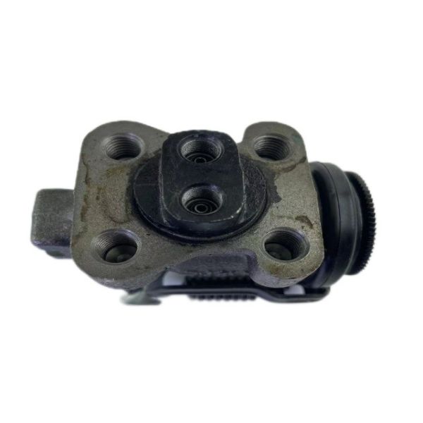 Quality Front Left Front Brake Branch Pump for QINGLING ISUZU 700P 4HK1 Strong Iron Component for sale