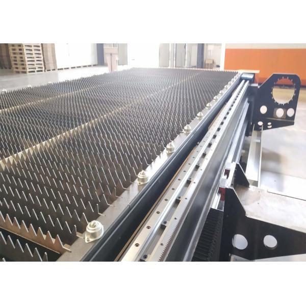 Quality 2200W CNC Fiber Steel Laser Cutting Machine / System High Reliable Performance for sale