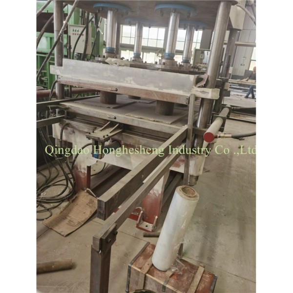 Quality CE ISO Certified 200t Rubber Tile Making Machine For Brick Vulcanizing for sale