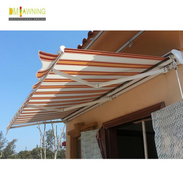 Quality Balcony Aluminium Waterproof Retractable Awning With Rain Channel Half Box On The Top for sale