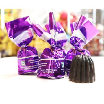 Quality Chocolate Silver Customized Key Horizontal Wrapping Packing Machine for Candy for sale