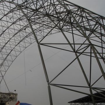 Quality Q355 Large Span Triangular Space Frame Steel Building Decoiling For Coal Shed for sale
