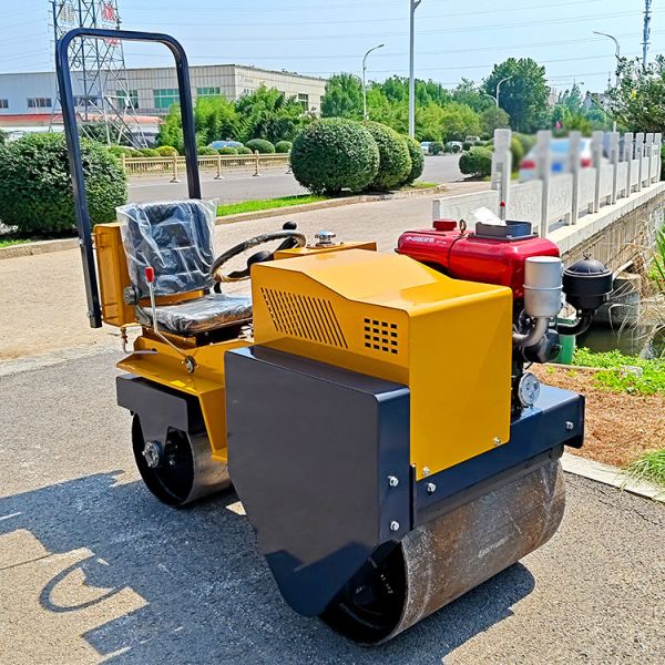 Quality Hot Sale Small Compactor Roller Vibratory Compactor Double Drum Roller Mini Road for sale