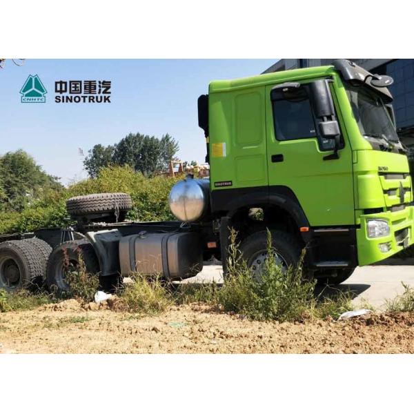 Quality SINOTRUK HOWO 6X4 10 Wheels Tractor Truck for sale