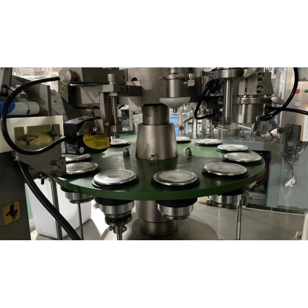 Quality Automatic Composite Tube Filling and Sealing Machine Toothpaste Filling Machine for sale