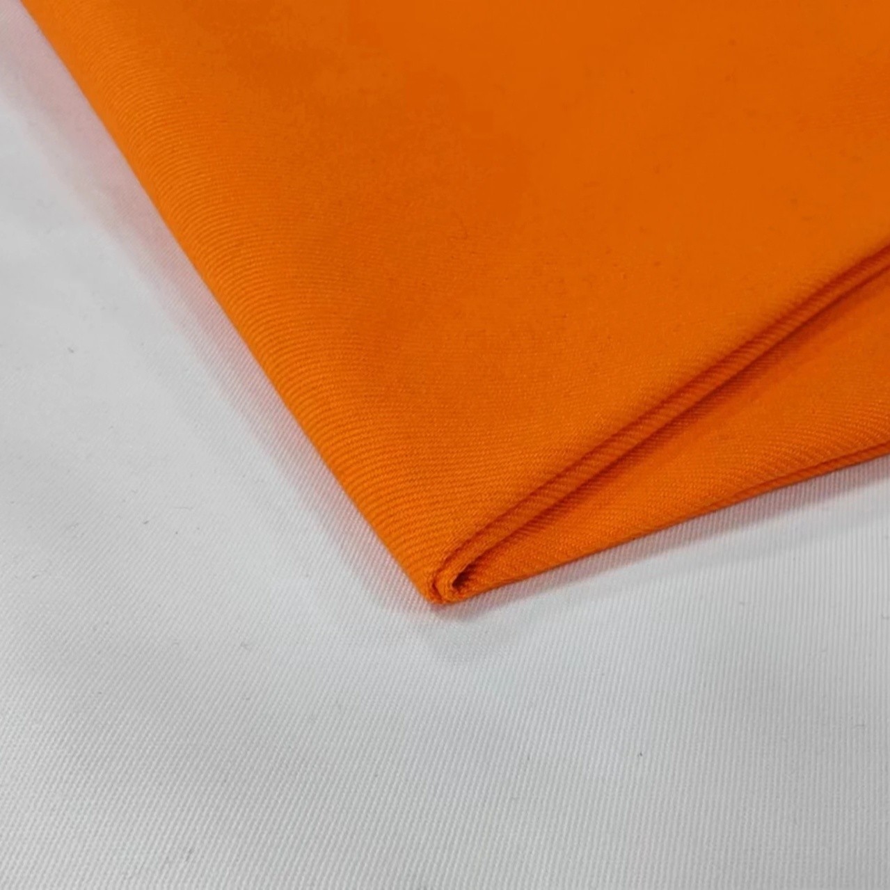 Quality 210T Taffeta Customized Color Fabric for Exported Standard 100% Polyester Lining for sale