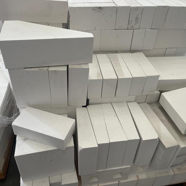 Quality High Refractoriness Alumina Bubble 0.2-3MM for Refractory Brick and Castable for sale