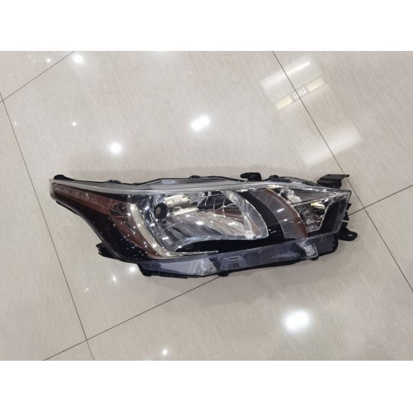 Quality Best Quality Head Lamp OEM 2014 Toyota Yaris Headlights With Auto Light System for sale