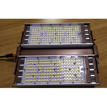 Quality 340W Optimal Greenhouse Home Grow Lights 2.6umol/J Full Spectrum Angle for sale