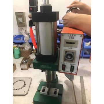 Quality Fiber Optic Patch Cable Crimping Machine Vertical Pneumatic Crimper for sale